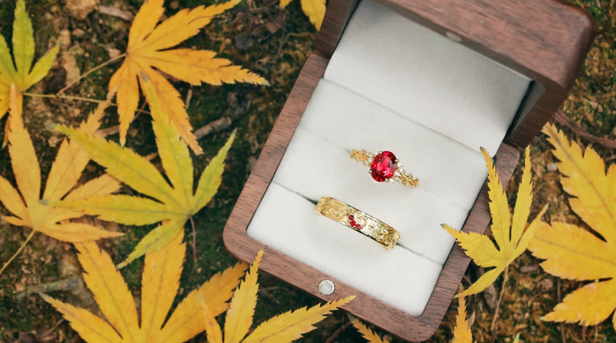 How to choose wedding rings that fit the theme of an autumn wedding ...